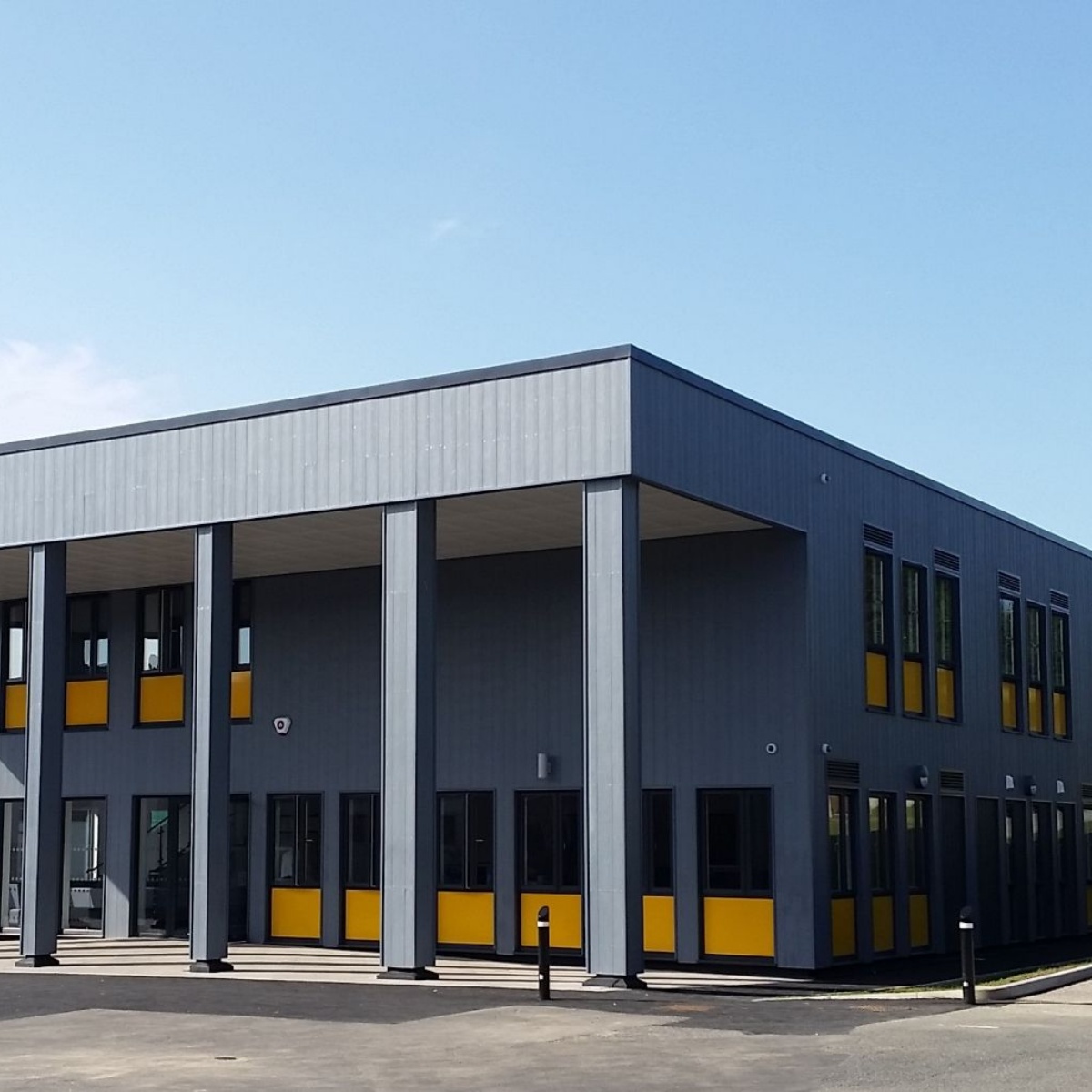 Hele's School - Item Not Available