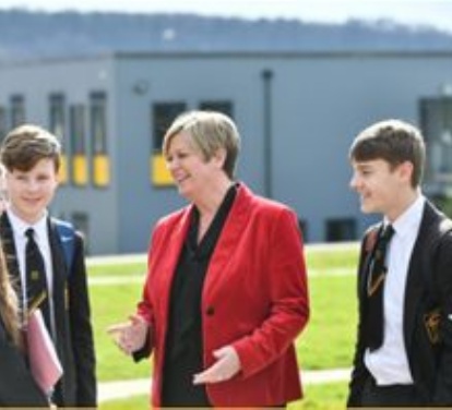 Hele's School - Home