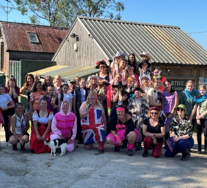 Hele's School - Home